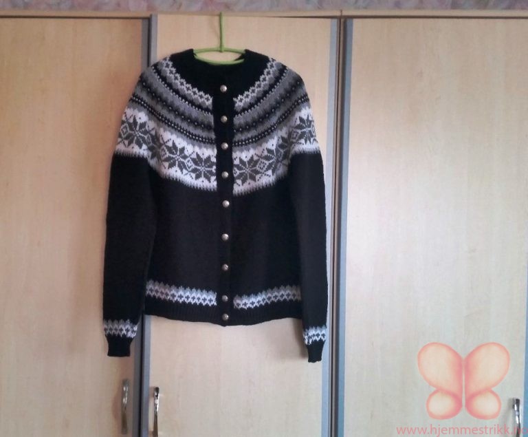 Nancy kofte (M) Sort/grå. Alpakka | hjemmestrikk